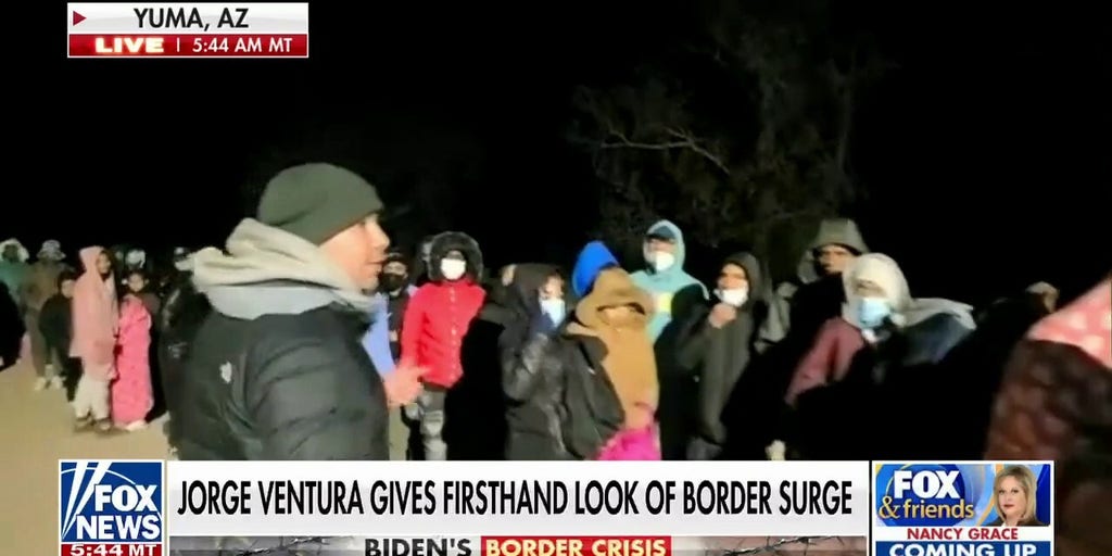 Migrants smuggled across US border from all over the world | Fox News Video