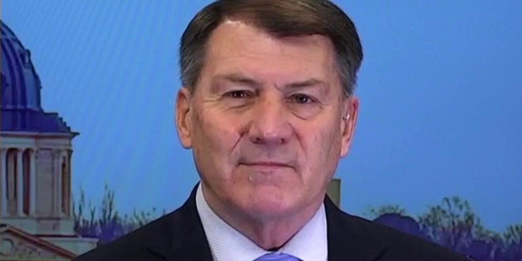 Sen. Mike Rounds predicts all GOP senators will be a 'no' on stimulus ...