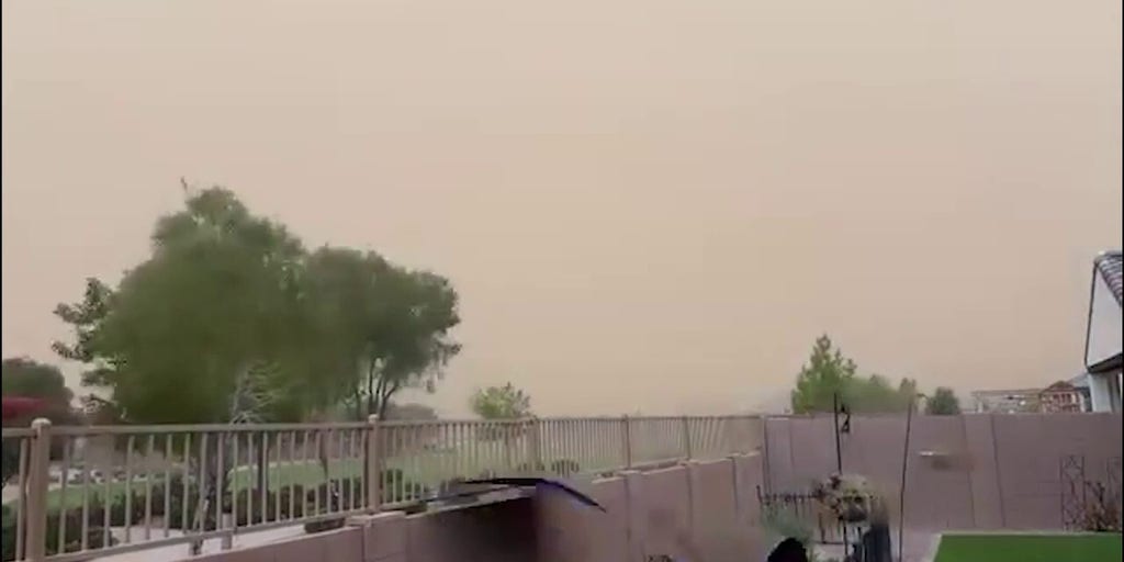 Massive dust storm that rolls over Phoenix | Fox News Video