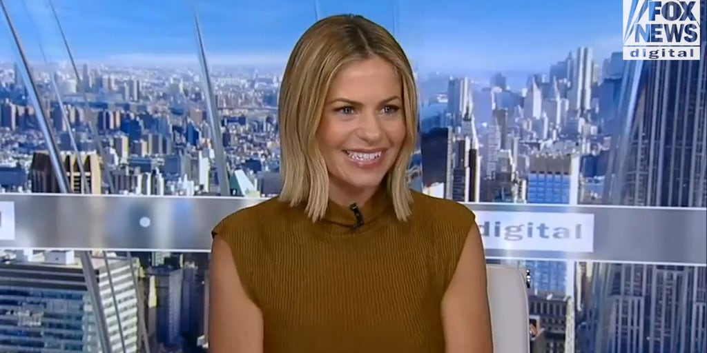 Candace Cameron Bure proves her ‘Queen of Christmas’ crown still shines ...