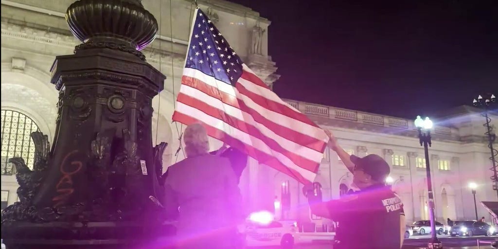 House Republicans replace American flags at Union Station after anti ...