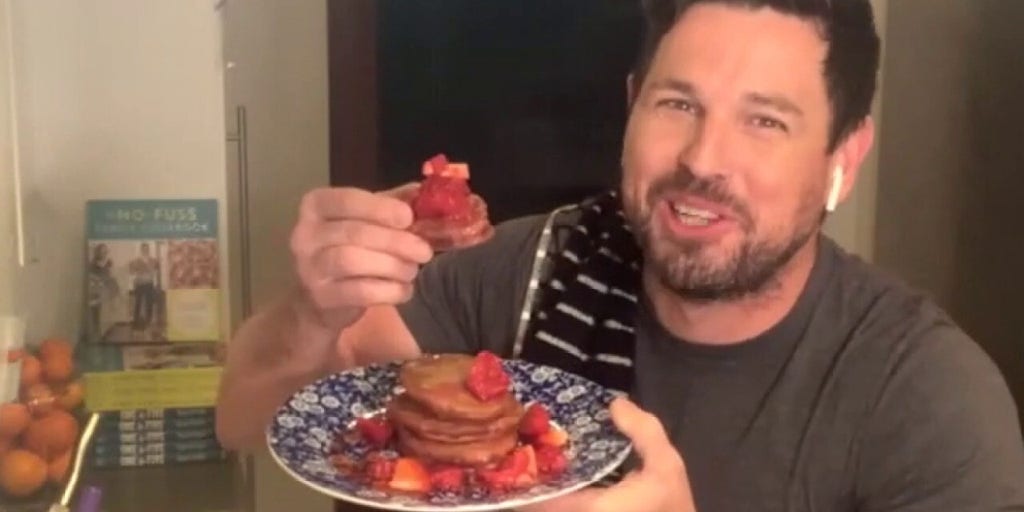 Chef Ryan Scott makes Mother’s Day brunch | Fox News Video