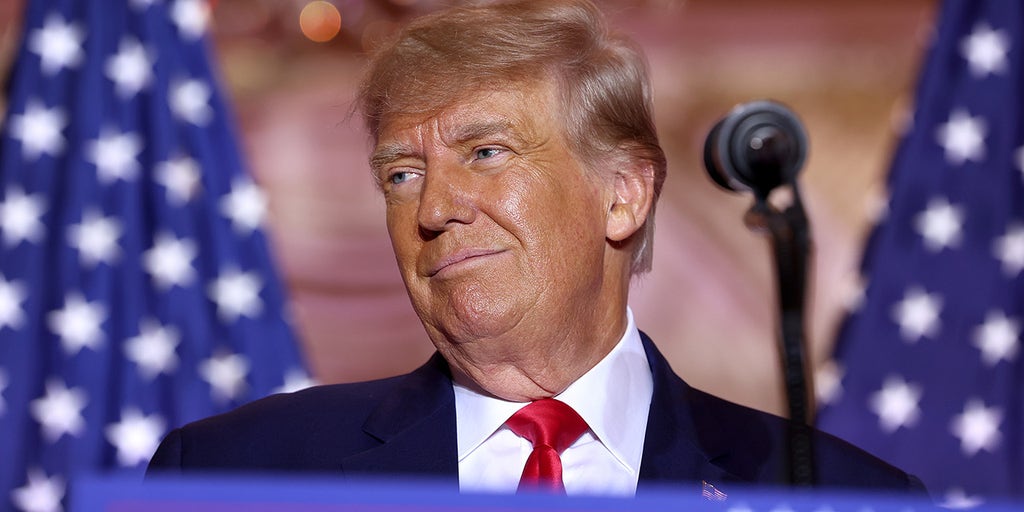 WATCH LIVE: Former President Donald Trump speaks at a Lincoln-Reagan ...