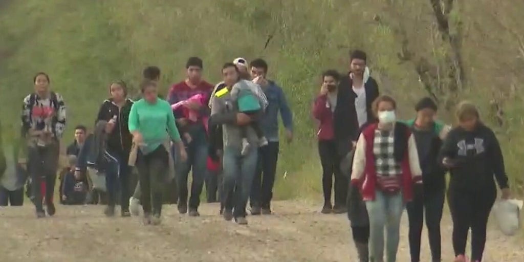 Border patrol arrests suspected smugglers as crossings carry on | Fox ...