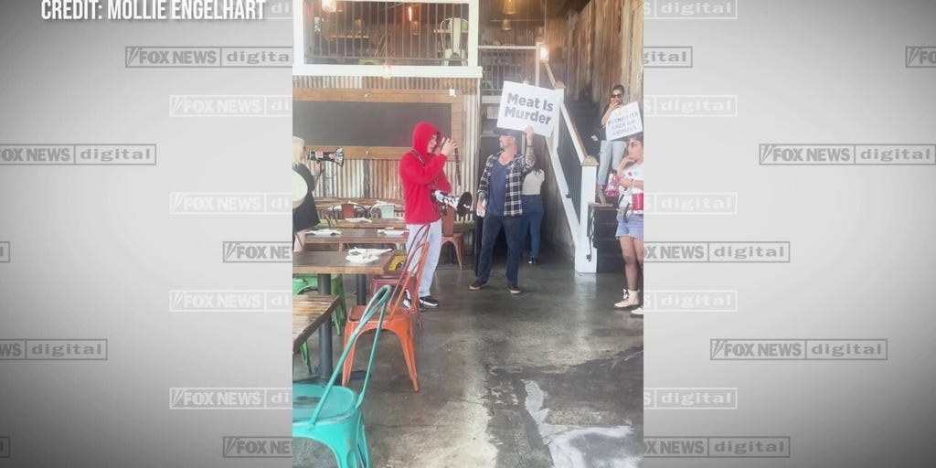 Vegan protesters shut down former vegan restaurant on Father's Day ...