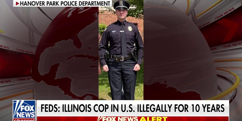 Illinois cop illegally remained in US for 10 years | Fox News Video