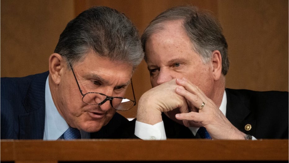 Who Are The Democrats Who Voted To Start Debate On The Senate Gops