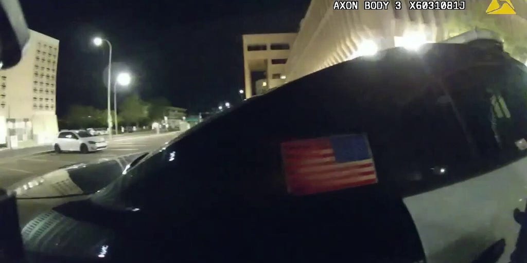 Albuquerque Police Release Body Camera Video Of Murder Suspect Being