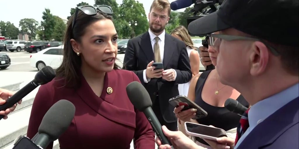 AOC touts Democrats' 'productive' meeting with Zohran Mamdani | Fox ...