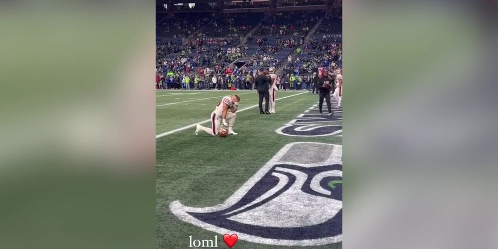 Olivia Culpo shares video of 49ers star appearing to pray on field ...