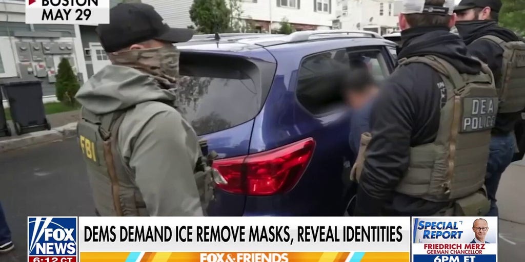 Dems demand ICE remove masks, suggest doxxing agents | Fox News Video