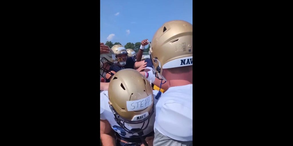 Navy football player learns sister wins gold medal at the Olympics ...