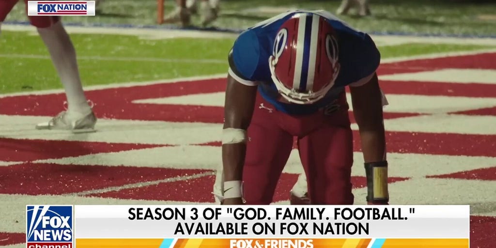 'God. Family. Football.': New season follows underdog team shaped by ...