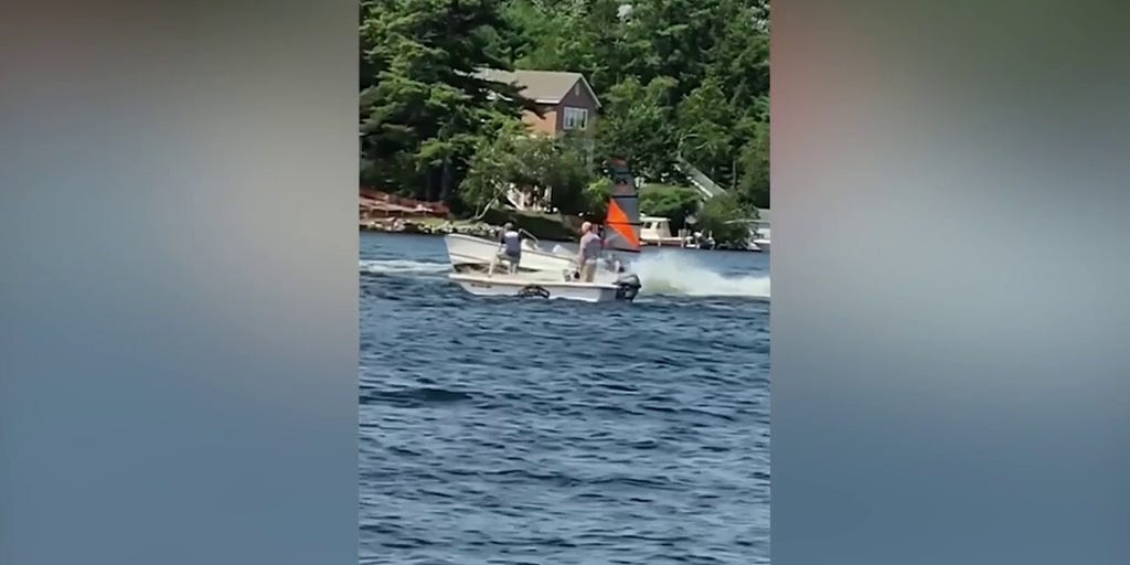 New Hampshire teen corrals out-of-control boat | Fox News Video