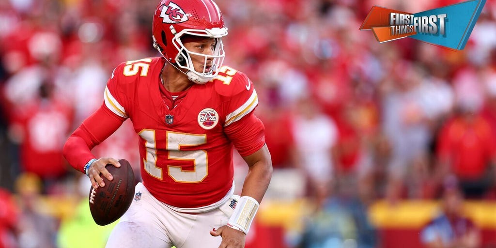 Nick drops banners for the Chiefs win over the Bengals | First Things ...
