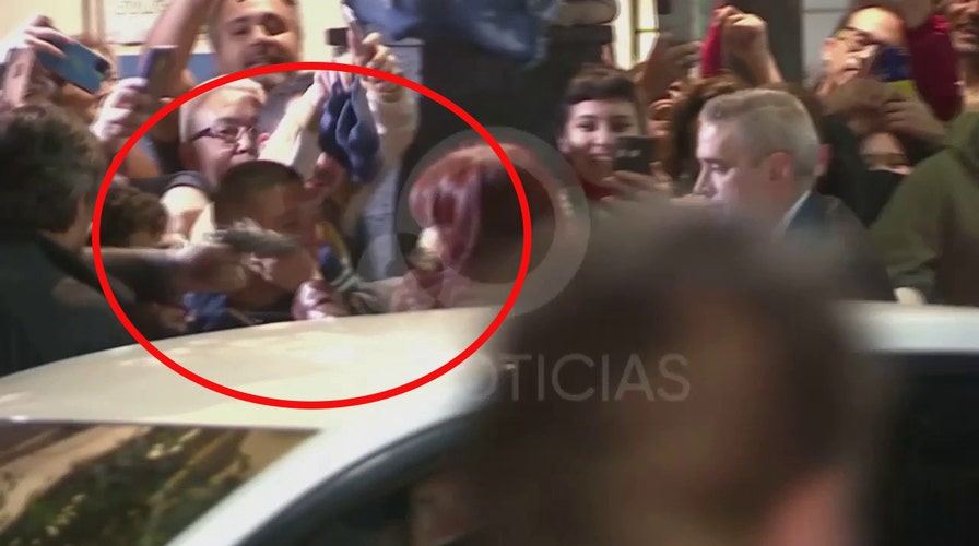 Argentina VP Cristina Fernández escapes assassination attempt unharmed ... Argentina VP Cristina Fernández escapes assassination attempt unharmed ...