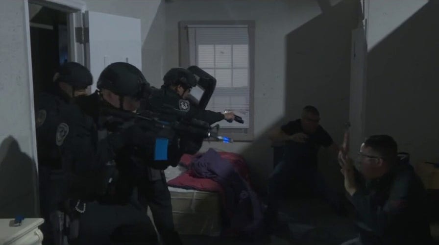 Police brace for federal law enforcement reform, defend tried-and-true ...