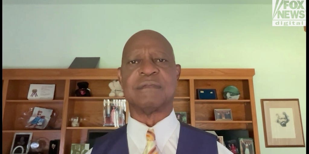 Former homicide detective Ted Williams explains why FBI might have ...