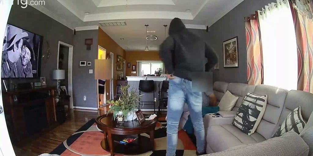 Virginia Police Search For Two Men Who Held Elderly Residents At