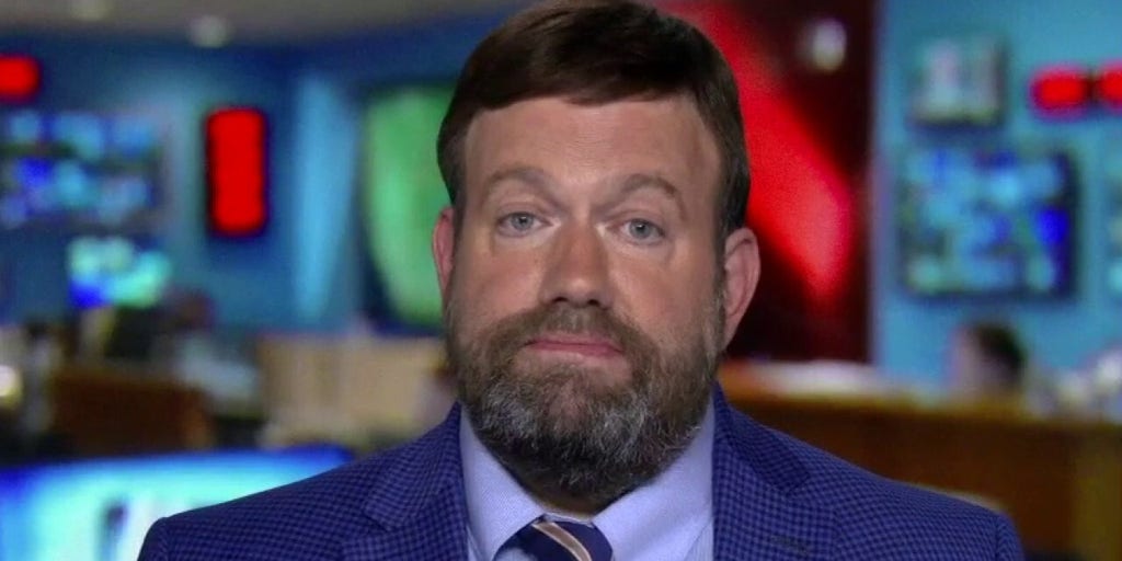 Pollster Frank Luntz Says Hes No Longer Convinced Bernie Sanders Will
