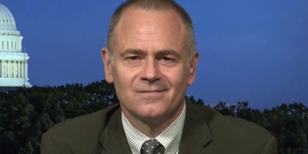 Professor Tim Groseclose discusses political bias at the New York Times ...