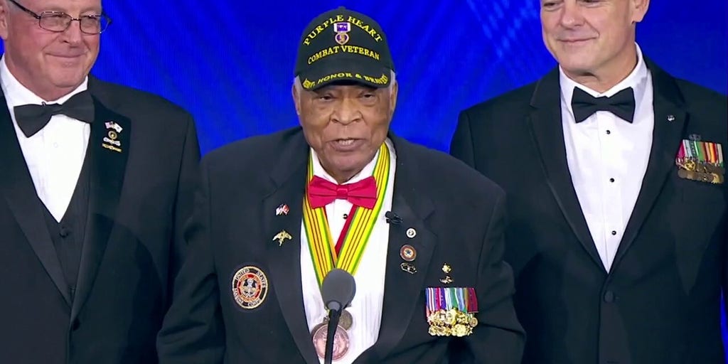 Maj. James Capers Jr accepts the 'Salute to Service Award' at Fox ...