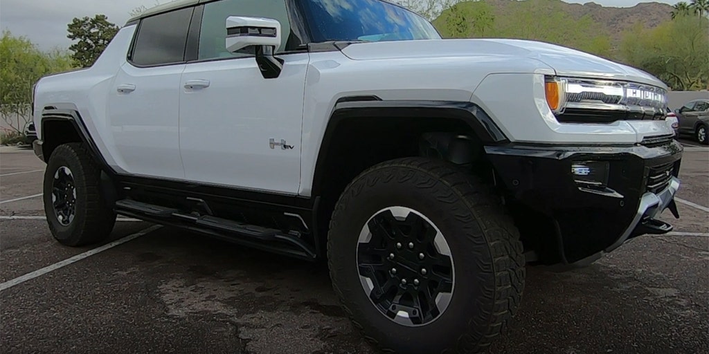 Secrets of the GMC Hummer EV | Fox News Video
