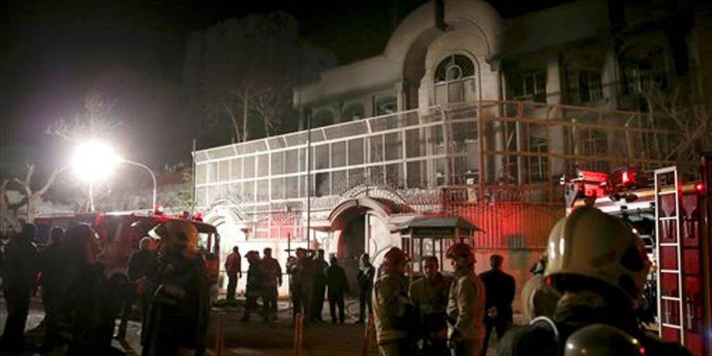 Report: Saudi embassy in Tehran attacked by protesters | Fox News Video
