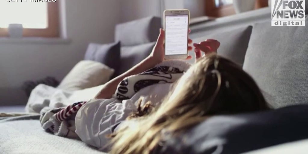 The science behind how digital overload affects the brain, from a ...