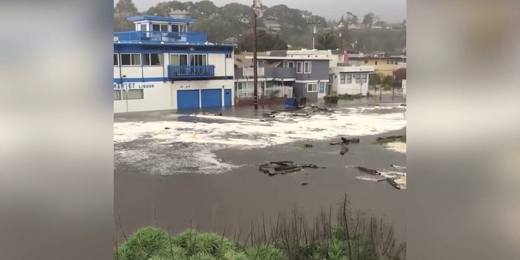 California wharf damaged as storm, high surf batter coastline | Fox ...
