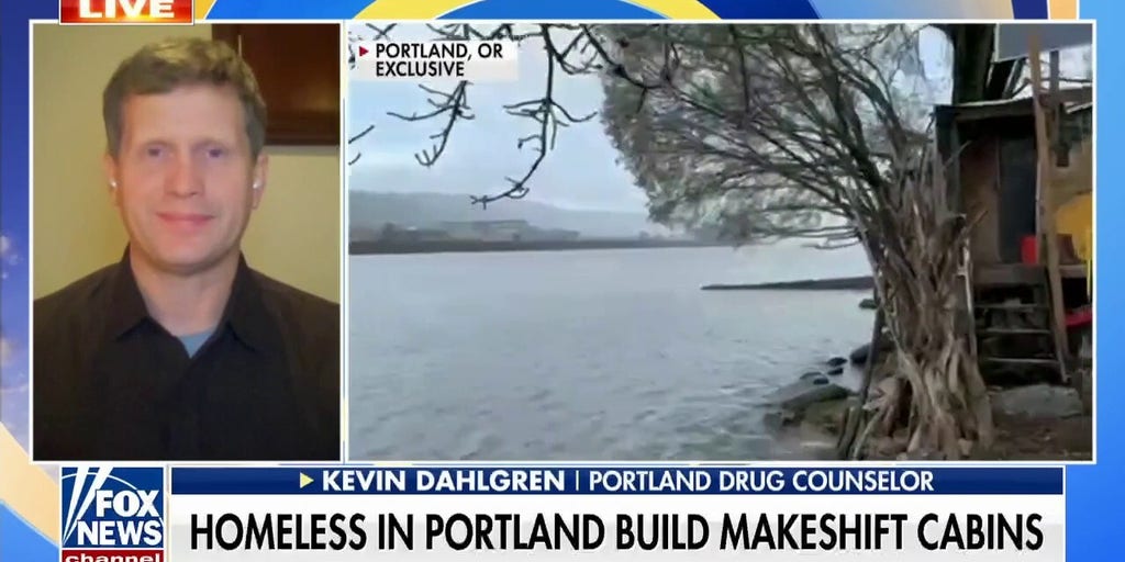 Homeless residents in Portland living in makeshift cabins | Fox News Video