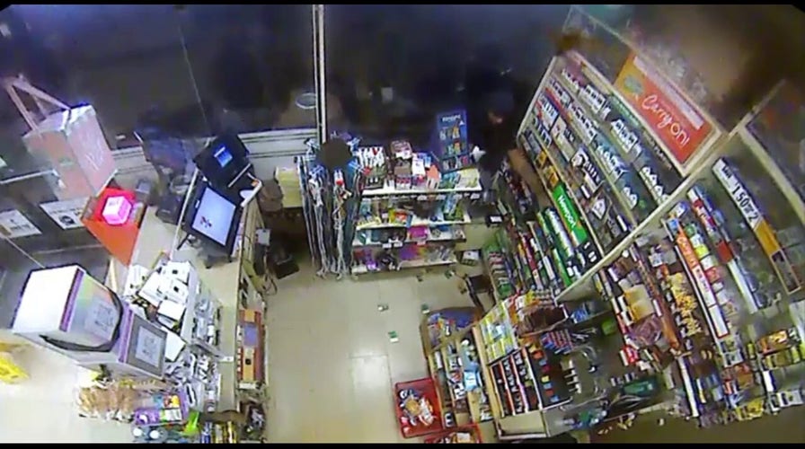 Philadelphia burglar hits same 7-Eleven twice in 24-hour span, steals ... Philadelphia burglar hits same 7-Eleven twice in 24-hour span, steals ...