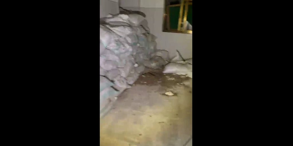 Israeli forces find weapons stash under Palestinian mosque | Fox News Video