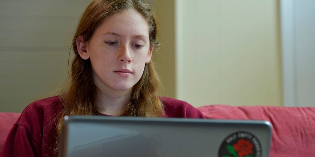 How to keep kids focused while learning at home during coronavirus ...