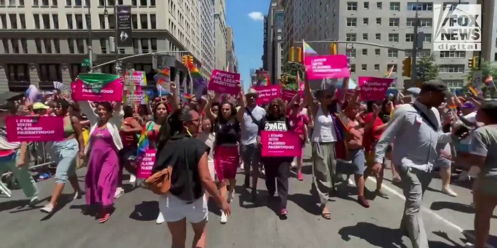 Pro-choice demonstrators march in New York City | Fox News Video