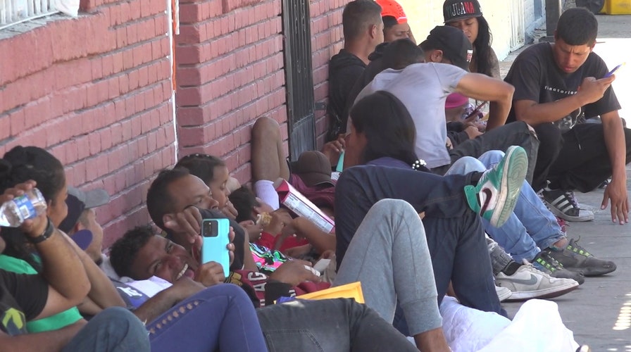 El Paso migrant shelters prepare for influx of people as Title 42 set ... El Paso migrant shelters prepare for influx of people as Title 42 set ...