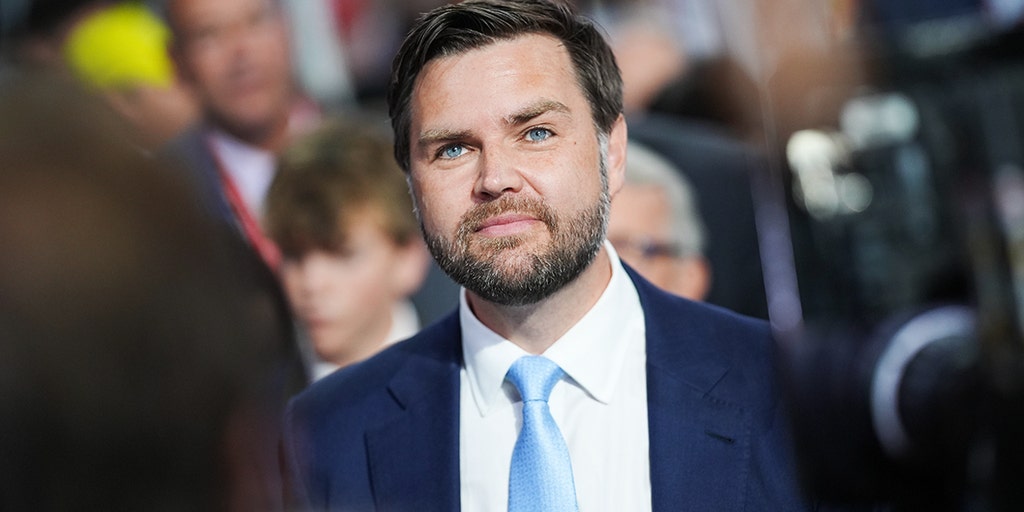 WATCH LIVE: JD Vance rallies voters after linking Harris to 'worst ...