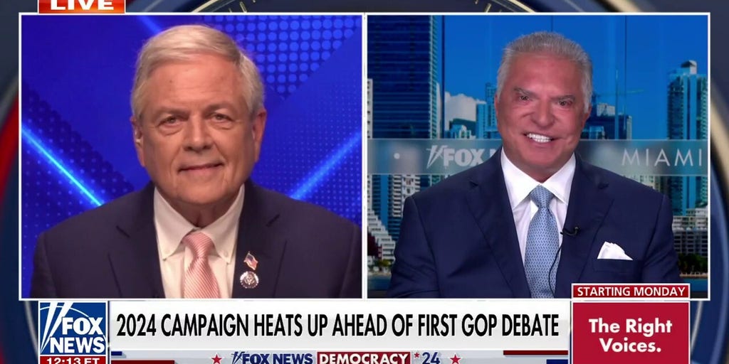 Donald Trump ‘owes it’ to the American people to be on the debate stage ...