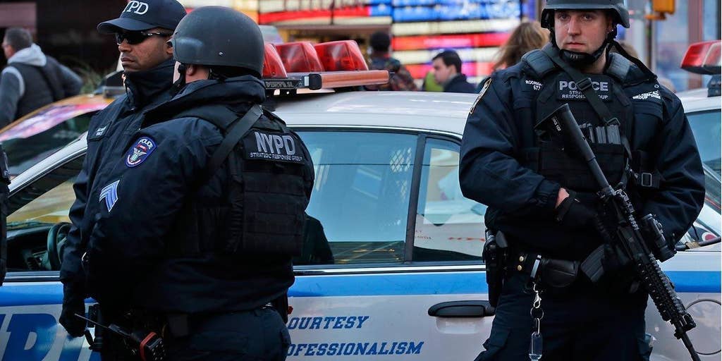 FBI/DHS bulletin on lessons learned from Paris attacks | Fox News Video
