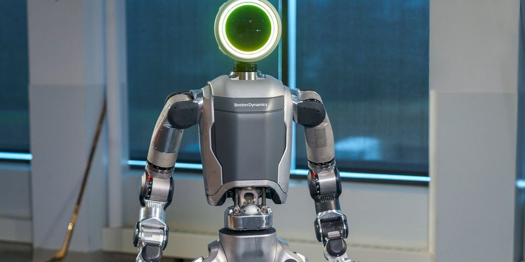 The Atlas 2.0 robot tackles dull, dirty and dangerous tasks | Fox News ...