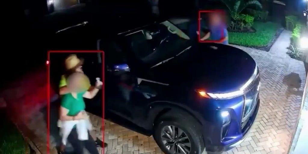 Florida couple held at gunpoint after ambush outside their home | Fox ...