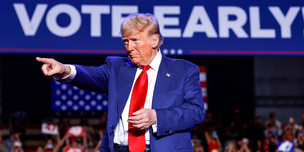 WATCH LIVE: Former President Trump hosts highly anticipated rally at ...