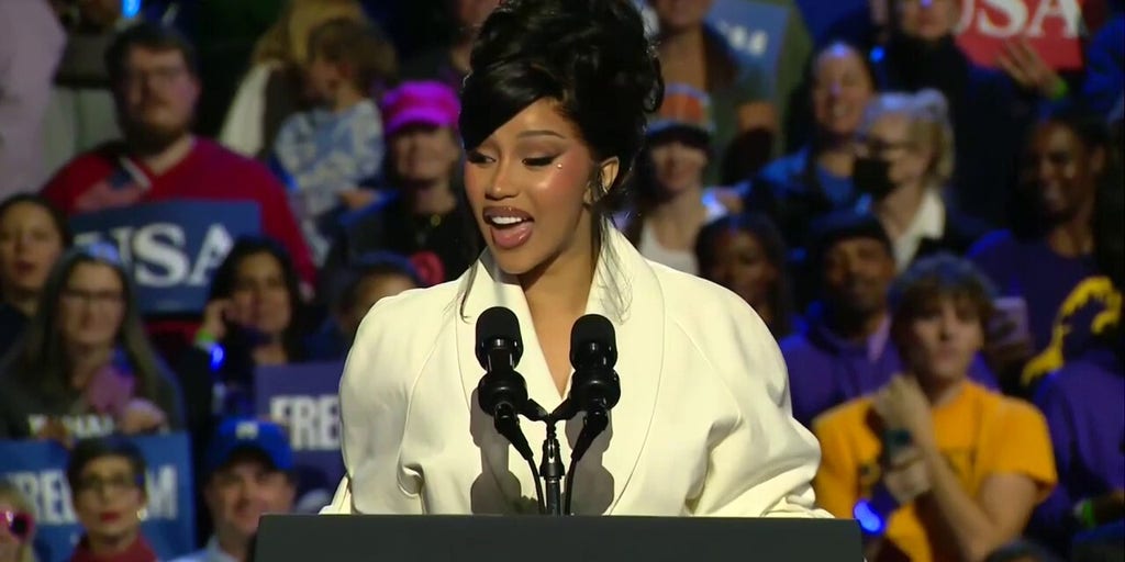 Cardi B has teleprompter glitch during Wisconsin rally in support for ...