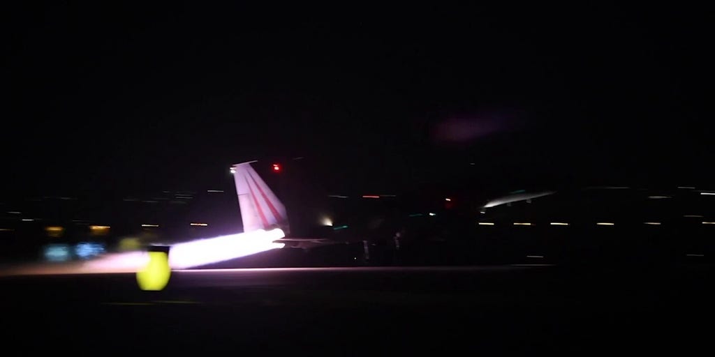 Israeli fighter jets depart for Yemen mission | Fox News Video