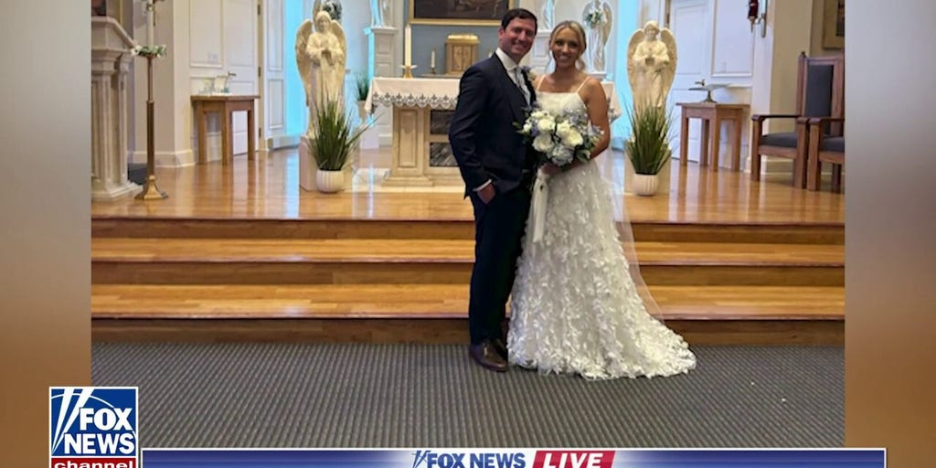 ‘Fox News Live’ producer gets married | Fox News Video