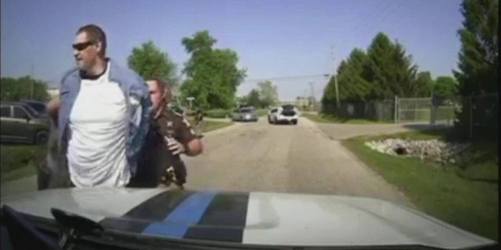 Indiana police release video showing escaped inmate and fugitive jail ...