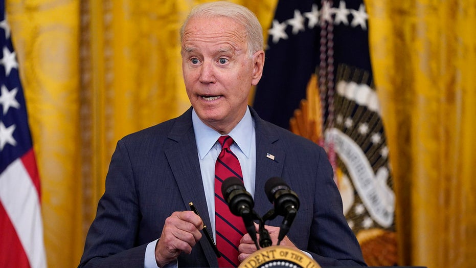 Montage President Biden Whispers For Effect During Speeches Fox News