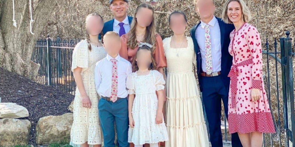 Hear the 911 call that led to Utah mommy bloggers' arrests | Fox News Video