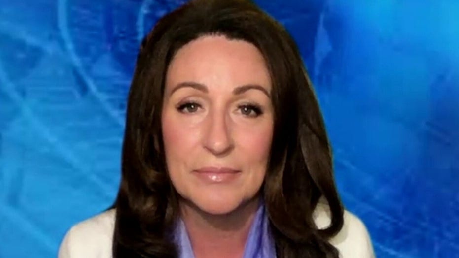 Miranda Devine: Top NY politicians should cut their pay and 'feel the ... Miranda Devine: Top NY politicians should cut their pay and 'feel the ...