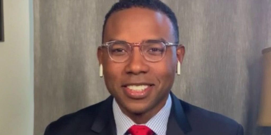 Richard Fowler previews VP debate between Pence, Harris | Fox News Video